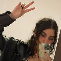 Erándeni Reyes playlist curator on Groover